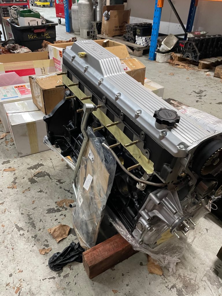 Toyota 1HZ Landcruiser HZJ Diesel Long Engine DO YOUR OWN - Head Exchange